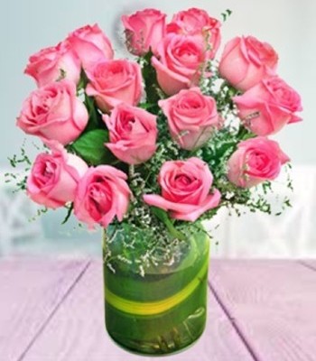 Pink Roses in Elegant Glass Vase